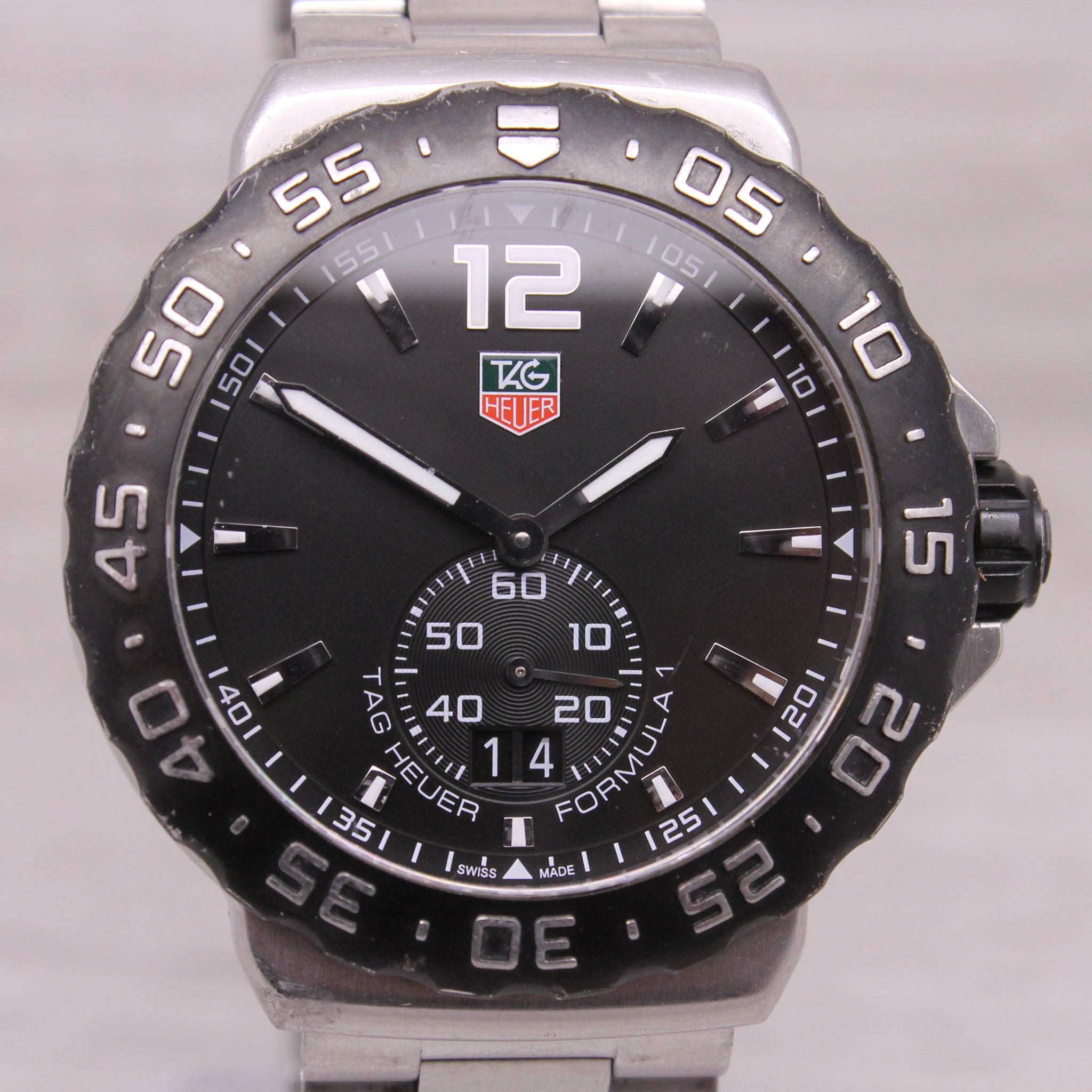 Tag Heuer Formula 41.5mm Stainless Steel Mens Quartz Watch WAU1110 Lar