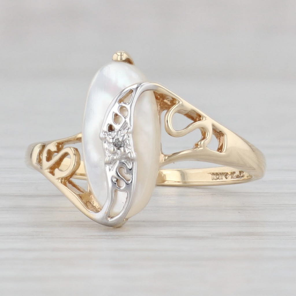 Vintage Mother of Pearl Diamond Bypass Ring 14k Yellow Gold Size 6 Ric