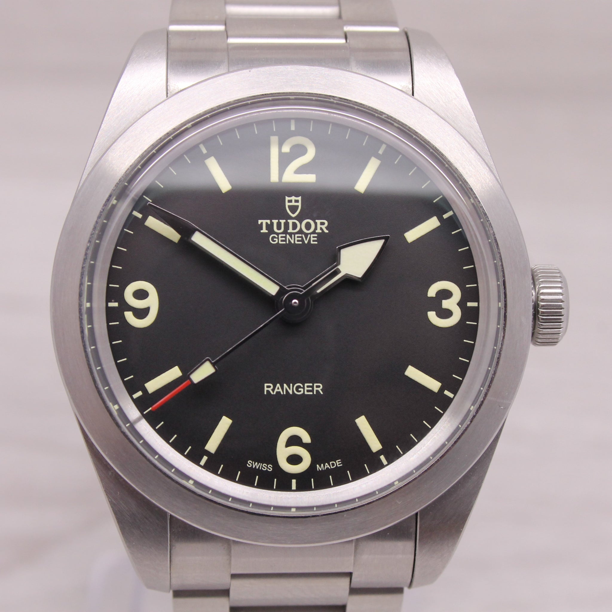 Tudor Ranger 79950 39mm Steel Mens Automatic Watch w Bracelet Box Extr